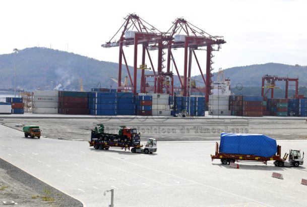 FOTO ATUÁL: Portu Tibar ho nia atividade sira - TATOLI Agência ...