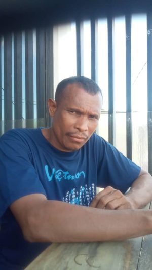 Alexandre Silva iha mehi harii fábrika kafé iha Lautém - TATOLI Agência ...