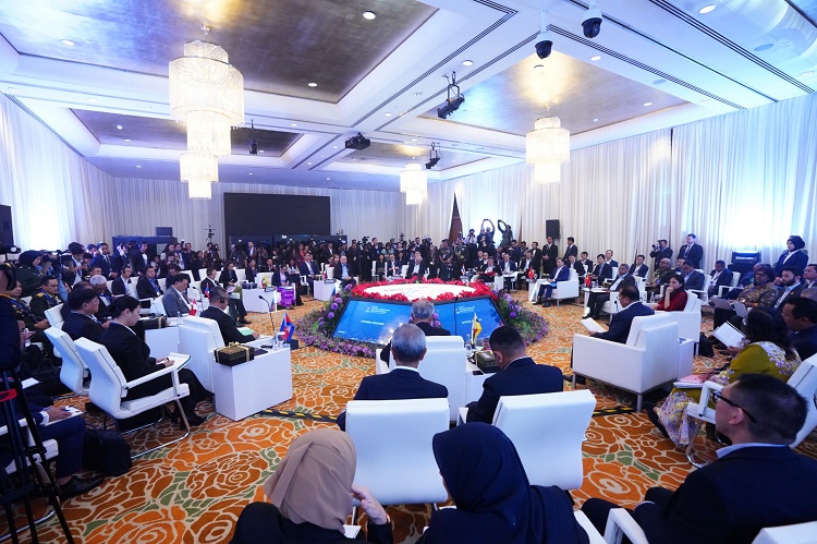 Ministru Defeza Malázia fó sai prioridade prinsipál neen iha reuniaun ADMM 2025 - TATOLI Agência ...